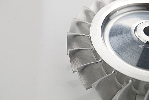 Solectro | DATRON C5, 5-axlig fräsmaskin